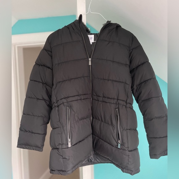 GAP | Jackets & Coats | Womans Gap Winter Down Jacket With Black Fur ...
